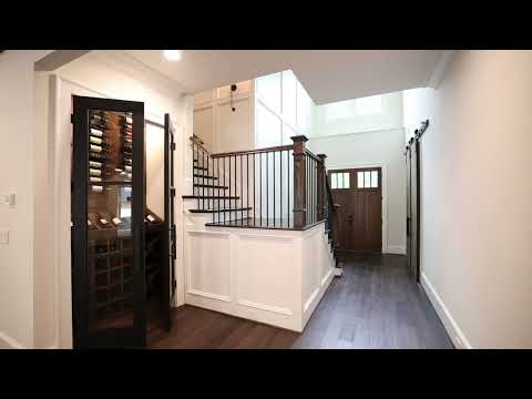 Modern Craftsman Meets Modern Farmhouse