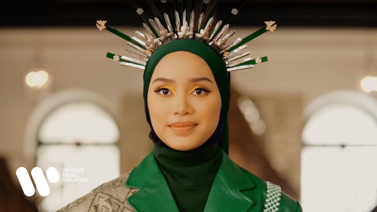 6 Things About Bunga, the M'sian Rapper Chosen to Open Coldplay’s ...