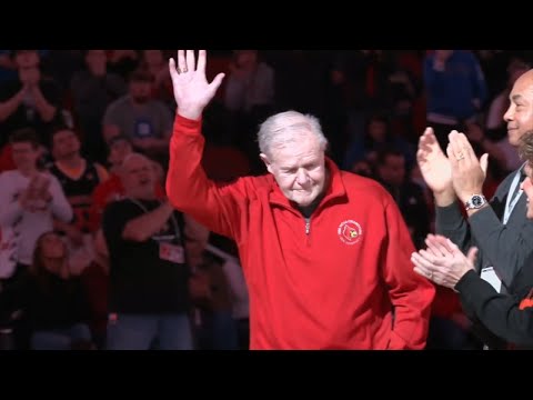 Denny Crum, Louisville's legendary Hall of Fame coach, dies at 86
