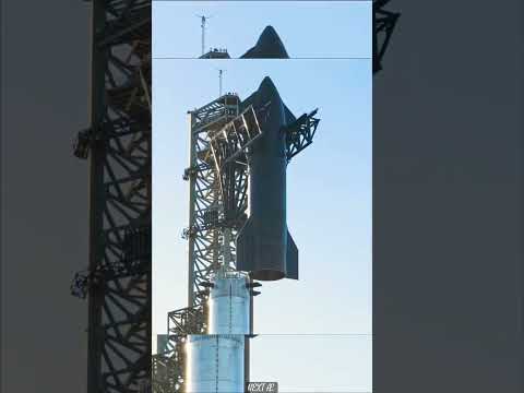 Starship is being stacked for its second flight test from Starbase, Texas