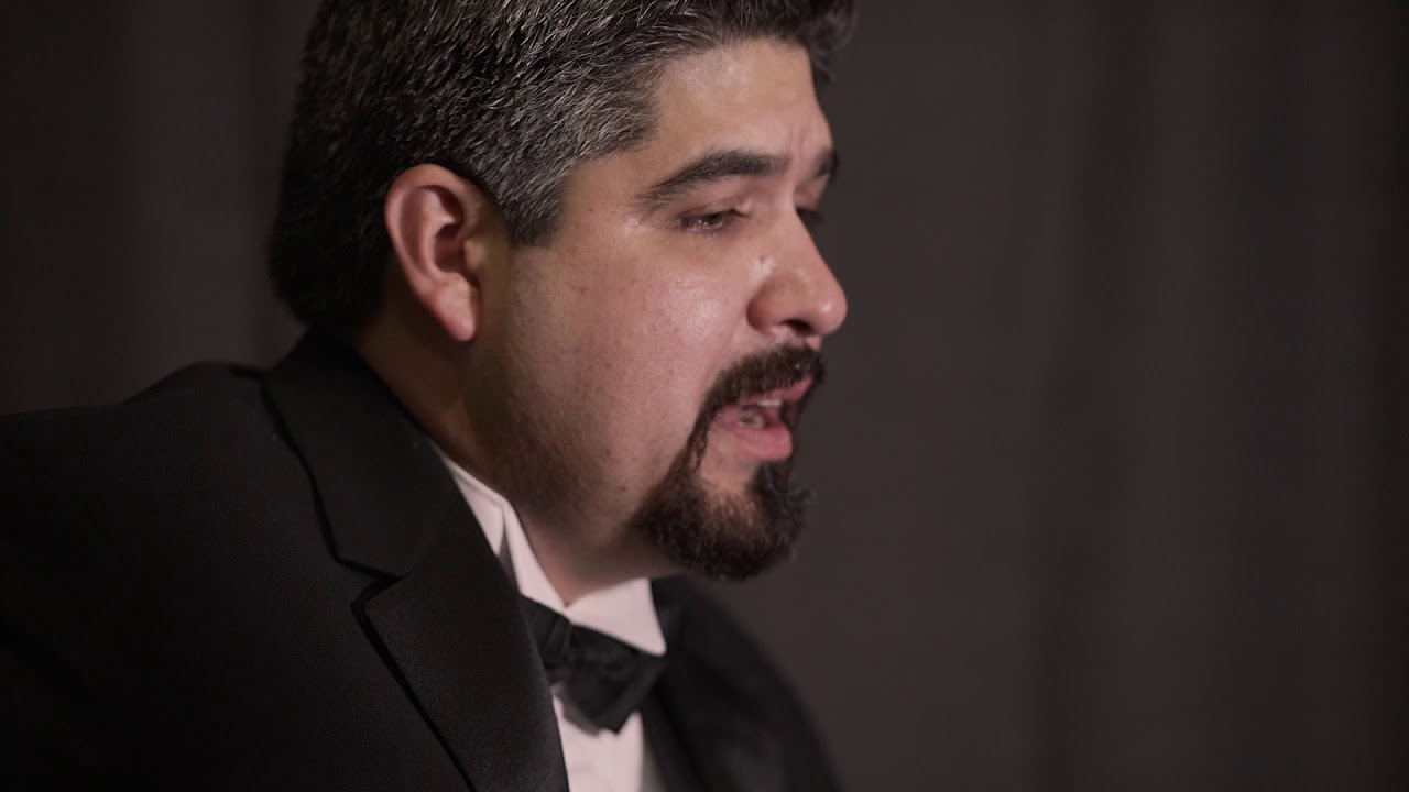 Hire Daniel Garza Music - Singing Guitarist in San Antonio, Texas