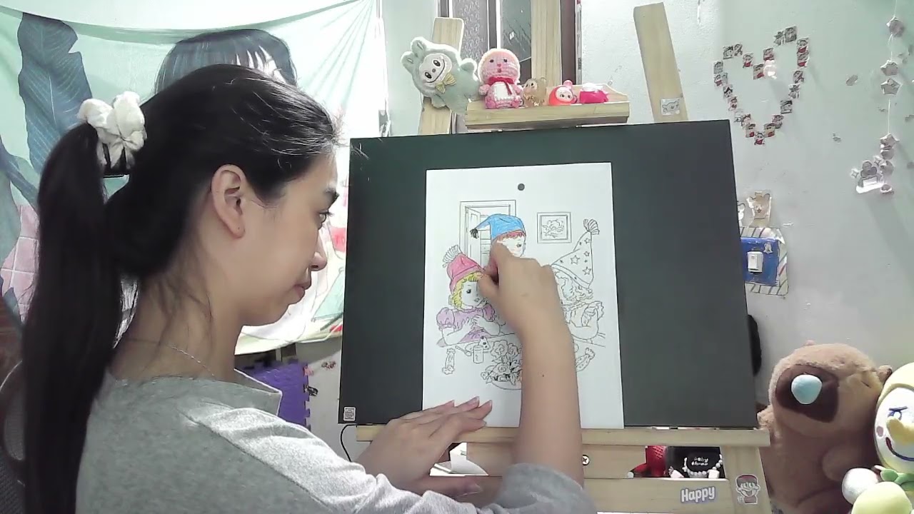 Arkadaşların doğum günü partisi yaptığı boyama sayfaları.