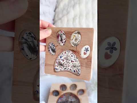 Wood and resin cat paw print keepsake coaster 🐈‍⬛ #resinart #keepsake #cat