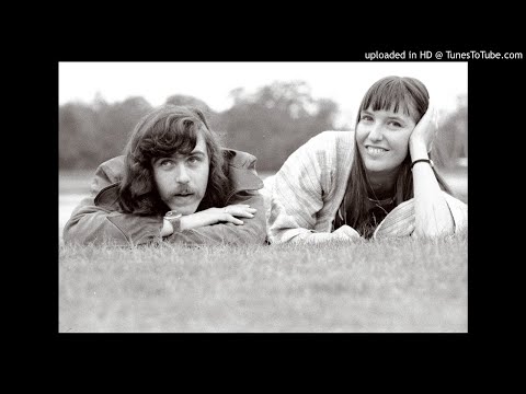 Tim Hart & Maddy Prior “The Ploughboy and the Cockney” – THE HOBBLEDEHOY