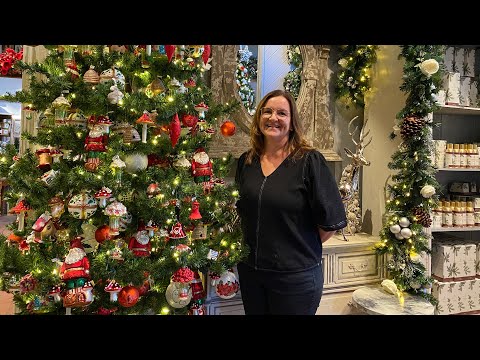 Our Favorite Things in the Christmas Boutique with Hedda Staines - 10/12