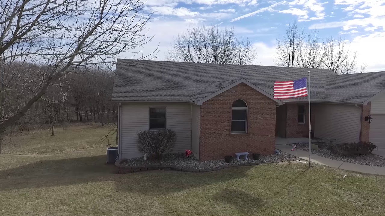 1430 N Wildwood Dr Mt. Zion IL 62549