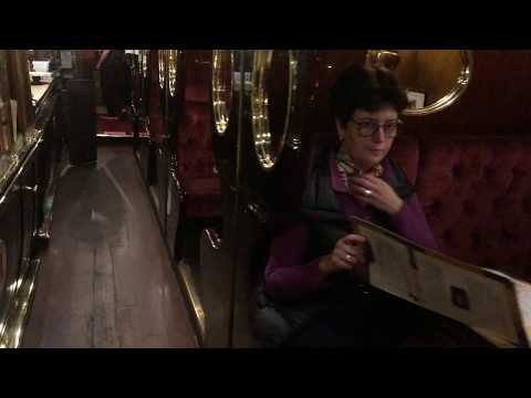 Victoria Station Train Theme Restaurant Paris Wagon
