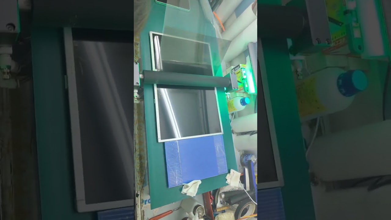 How To install Polarizer Film on a TV Laptop LCD Screen? #lcdrepair Polarizer Lamination Applicator