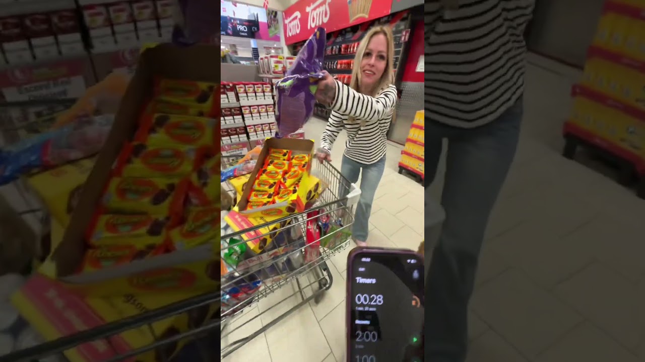 FYLDER EN KURV PÅ TID