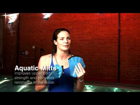 Keri-Anne Payne on Speedo Aqua Mitts