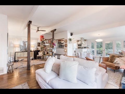 3122 Oakcrest Dr.Los Angeles CA 90068