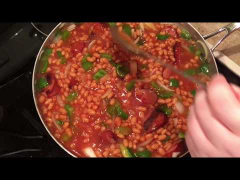 HOW TO MAKE BAKED BEANS WITH SMOKED SAUSAGE