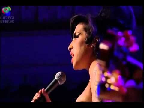 6 of Amy Winehouse's Best Live Performances