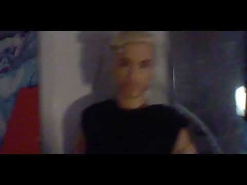 A toy review and unboxing on a barbie ken looks number 5 doll