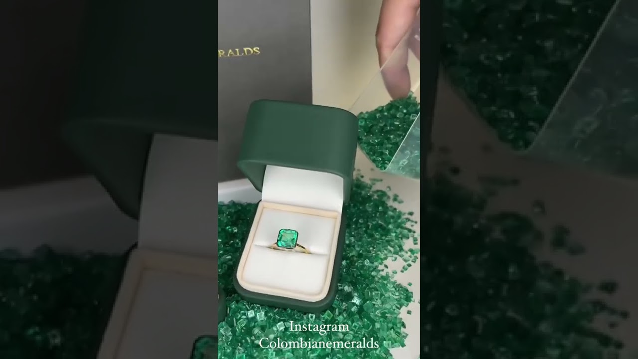 Colombian emerald necklace and ring trendy stylish chic collection ✨