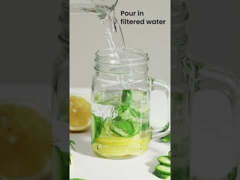 Detox water recipe for weight loss -- cucumber, lemon, mint
