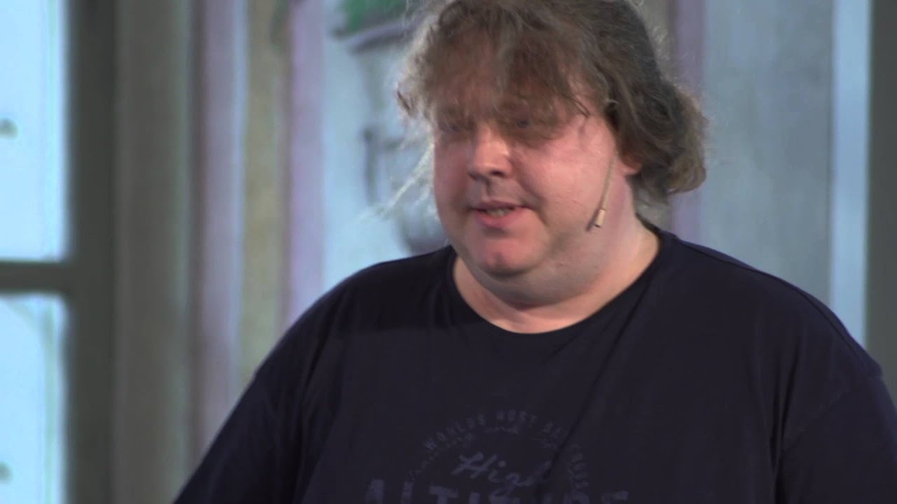 ILLUMINATING DATA THROUGH VISUALISATION | Keith Andrews | TEDxGraz