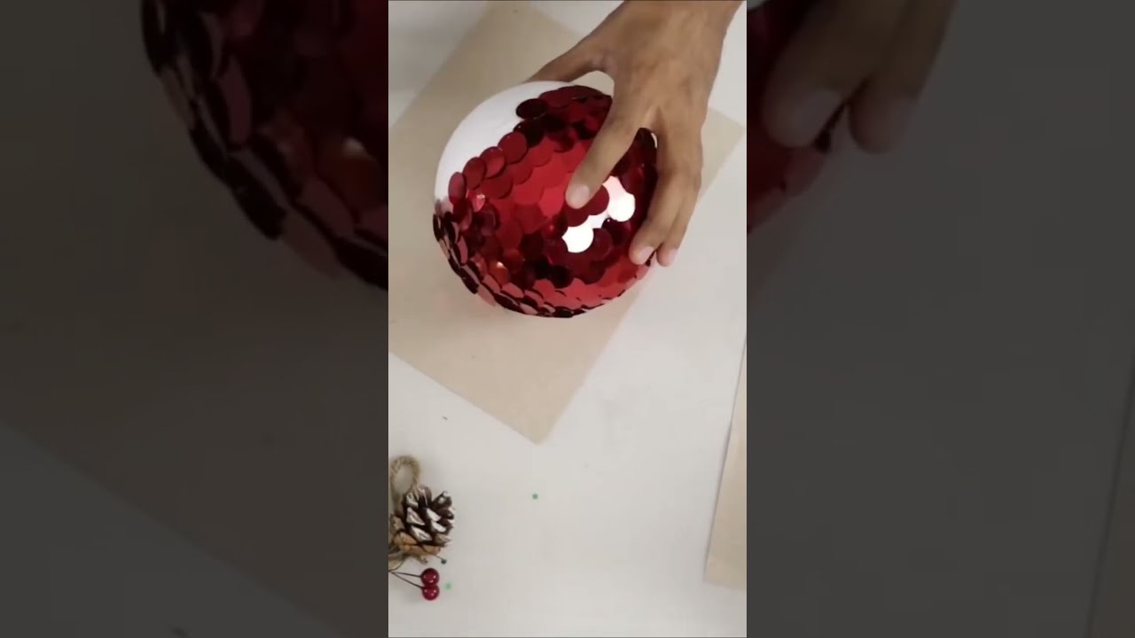 Esferas hermosas de lentejuelas 🎄🎅🏼 #parati #navidad #diy #manualidades