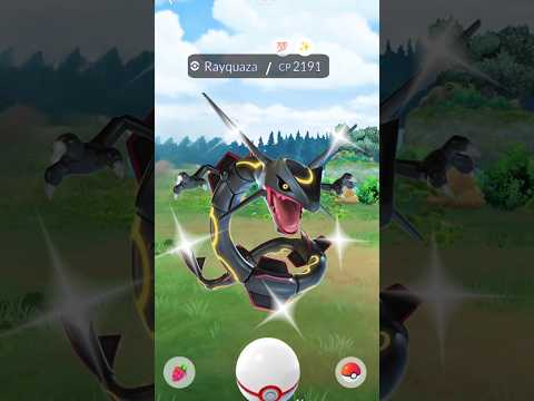 When I found Shundo rayquaza in Pokémon Go #shorts #shiny #rayquaza #raid #legendary #shundo