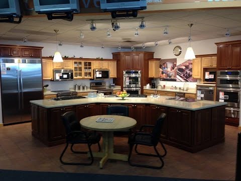 Michigan Magazine & Uncle Cliff's Kitchen Comes to Saginaw