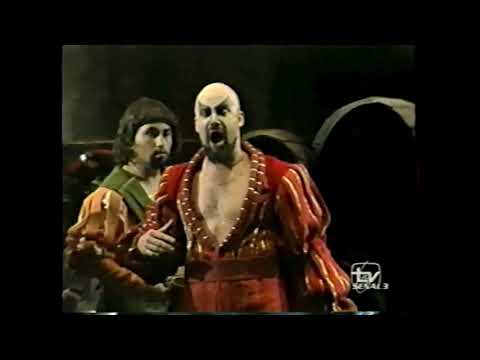 JOHN TOMLINSON - Charles Gounod - Opera Fausto - Aria:  "Le veau d'or est toujours debout".