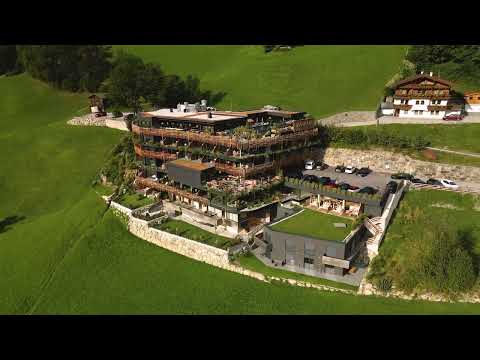 coolnest Designhotel - Ramsau im Zillertal | 4K Drone