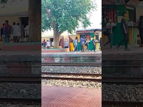 Indian Railways Reservation Enquiry, IRCTC Booking, PNR Live Running Status#shortvideo please like🥰