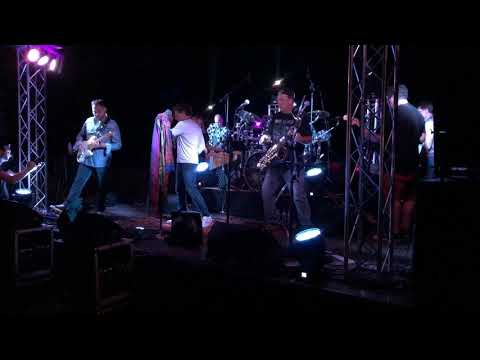 Pyramid Incident performs White Room