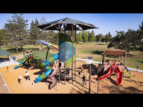 Thousand Oaks Community Park - Thousand Oaks, CA - Visit a Playground - Landscape Structures