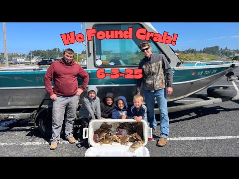 You Won't Believe How Many Dungeness Crab We Caught In This Bay!