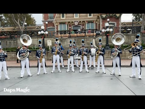 Disneyland Band Brings Out New Warmer Costumes As The Weather Outside ...