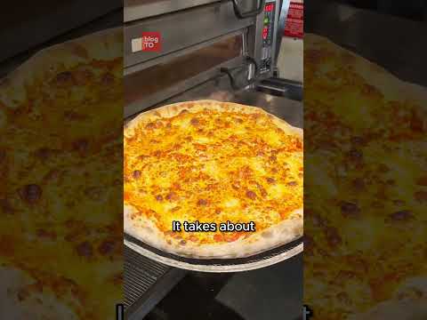 This is how the world's #1 ranked cheese pizza is made #hamilton #ontario #pizza #cowabungapizzeria