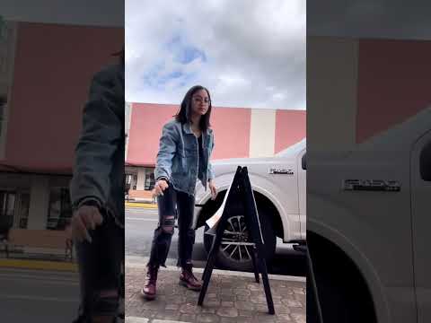 Consignment Store Opening Routine!