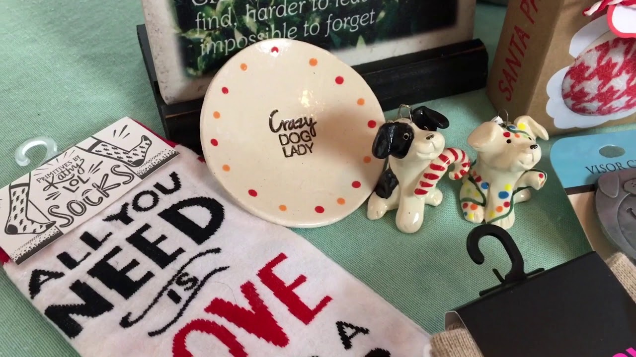 Video Gift Guide for Stylish Dog Moms