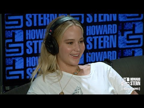 Jennifer Lawrence Got Really High and Screamed 'You Have to Poop!' at a Stranger