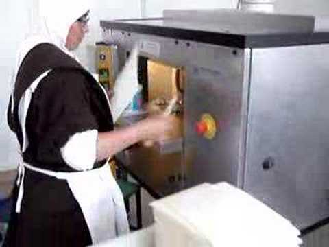 MAQUINAS DE HOSTIAS un fabriquant de machines à hosties en Espagne ...