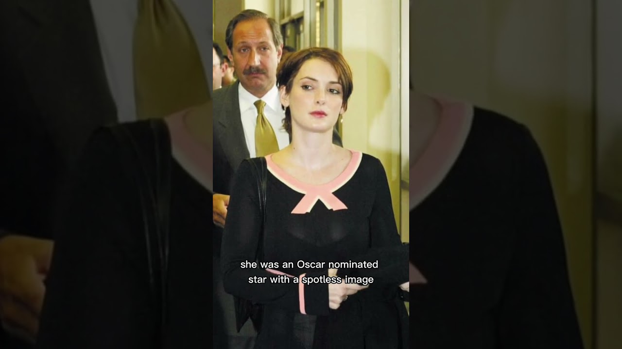 Winona Ryder CAUGHT Shoplifting