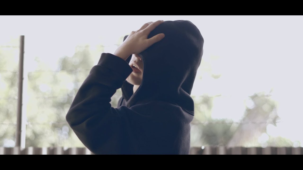 Chris Miles - CHAINSMOKIN Freestyle (Official Music Video)