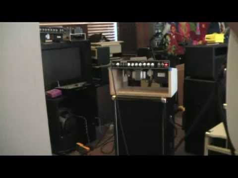 Brown note Blue monkey 88 w/ reverb | Reverb