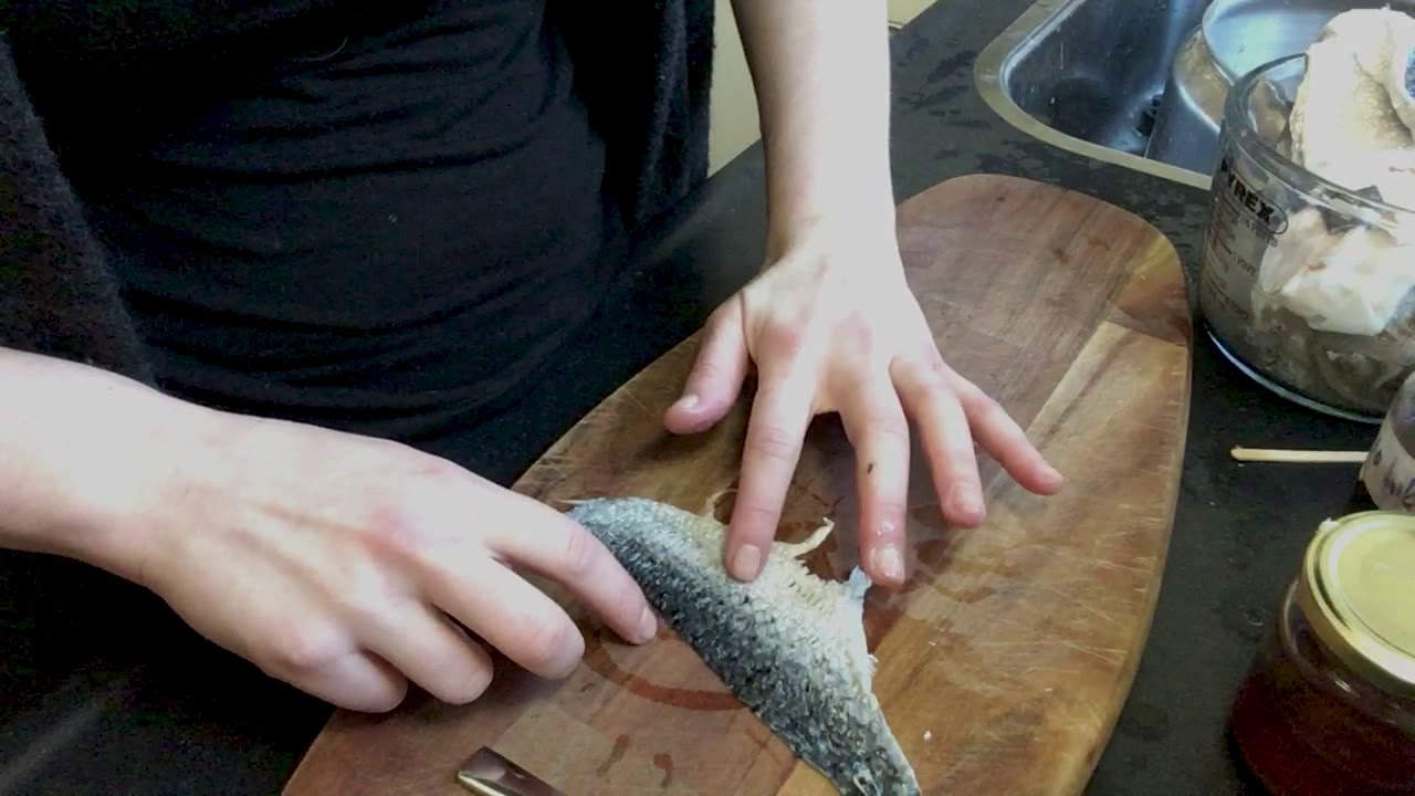 fishleather 04 cleaning