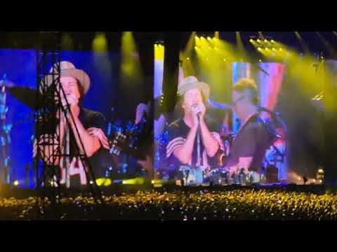 Pearl Jam ,Gold Coast, Australia, 13th november 2024,Better Man