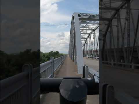 [4K] Walk to downtown Austin from Bergstrom Airport #shorts