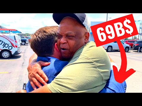 This Billionaire Tells a Homeless Man Three Words That Instantly Has Him in Tears