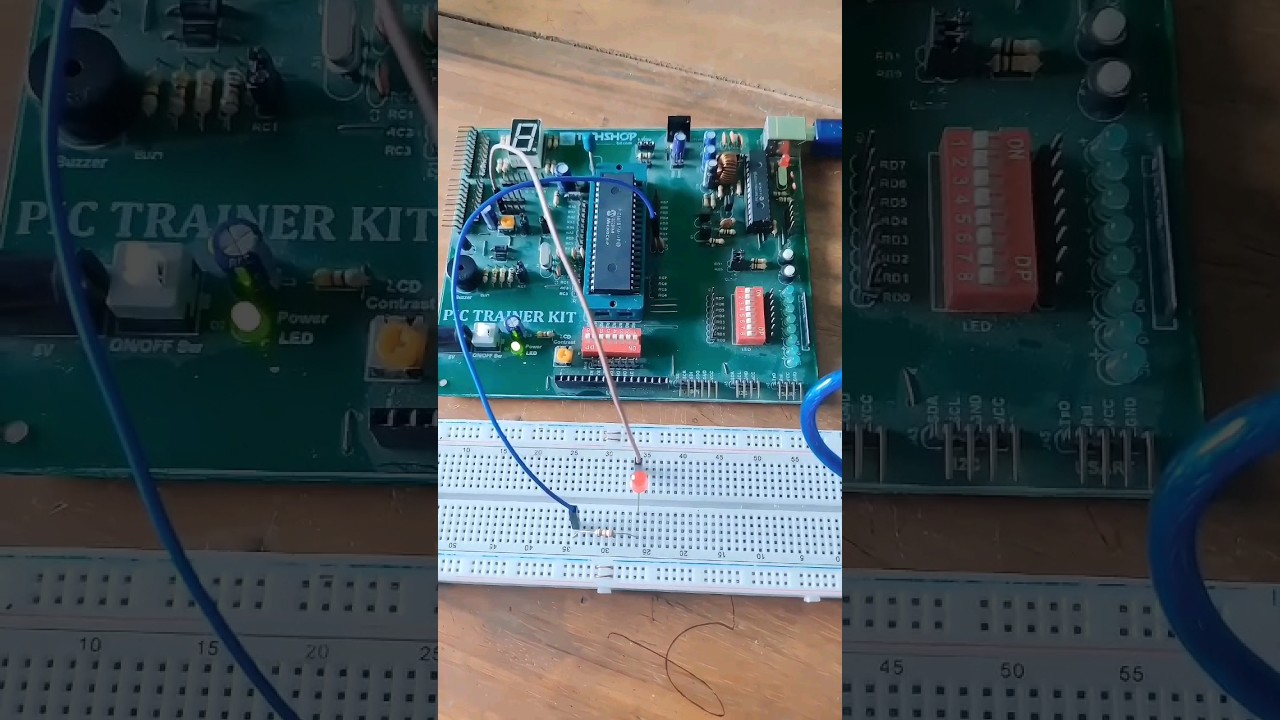 Loading Program in PIC Microcontroller using PICkit2 #microcontrollers #electronics
