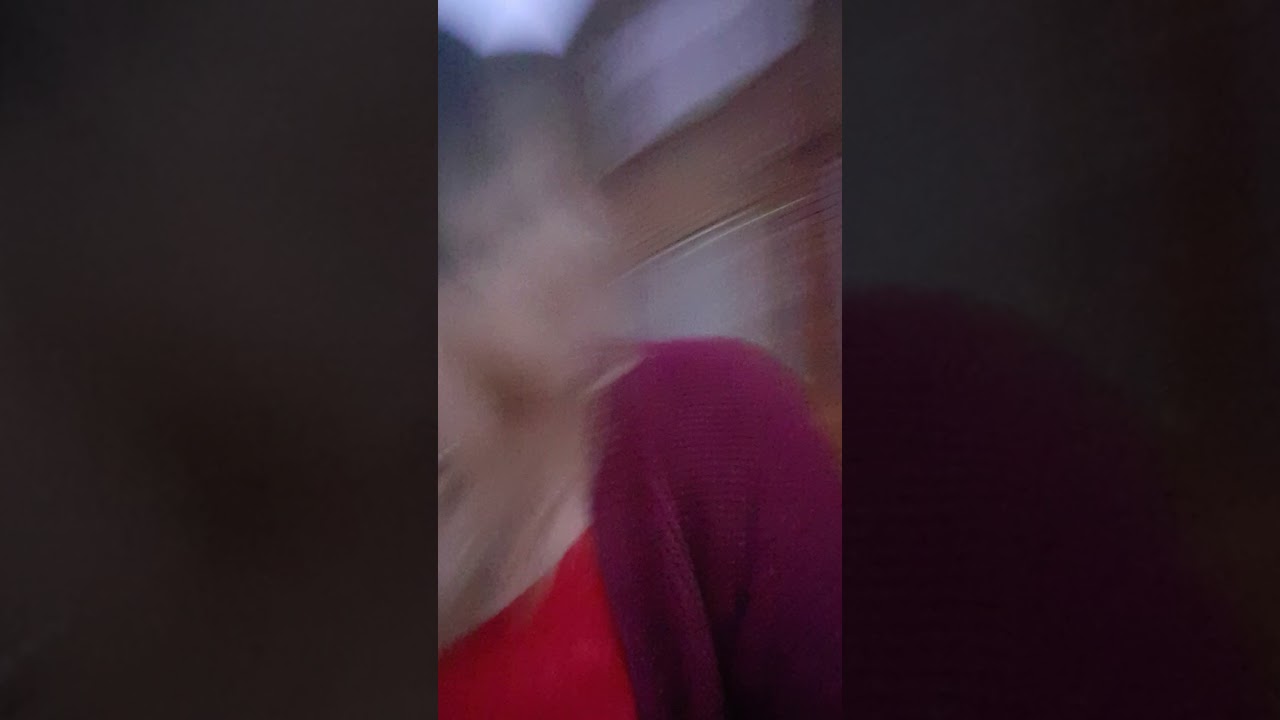 Girly Crossdresser - Seen by neighbour