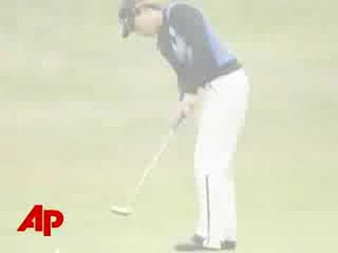 K.J. Choi Leads the British Open