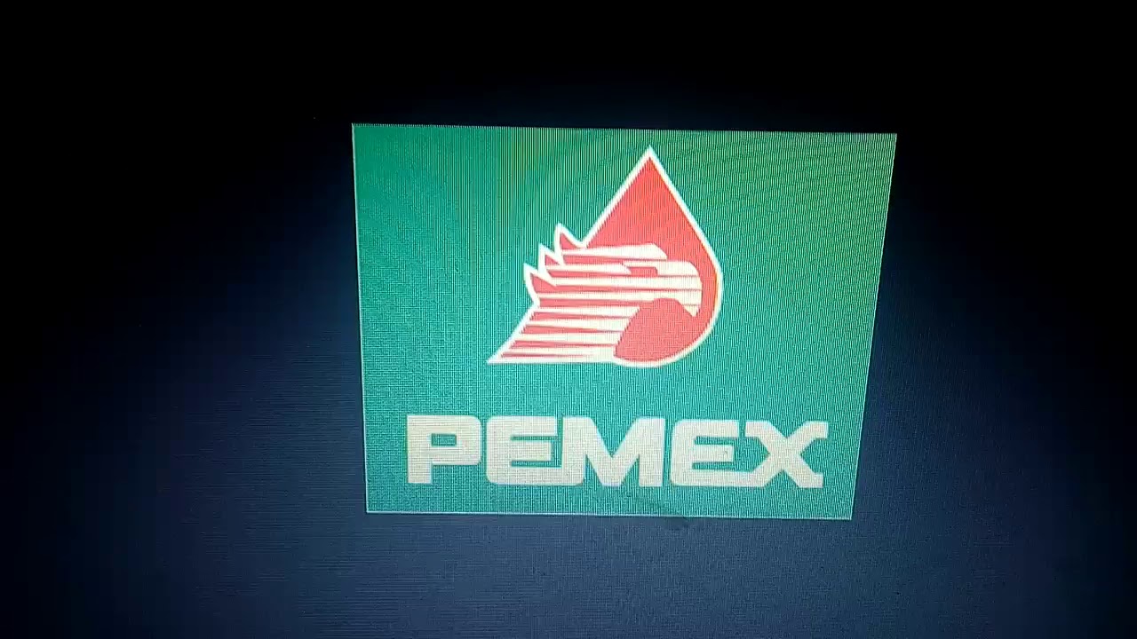 Efecto Mandela. PEMEX logo.