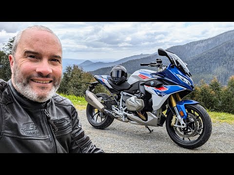 Better than the GS? BMW R 1250 RS in Australia | 4k