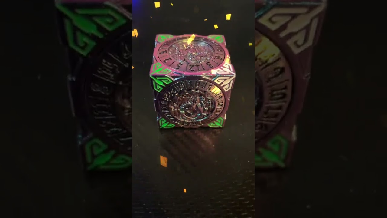 I got a MASSIVE SPINNER CUBE!