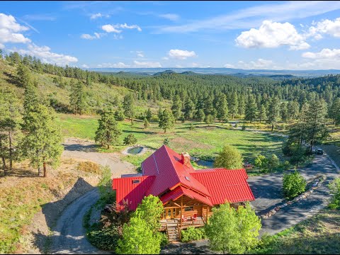 A Magazine Featured Log Home in Bayfield Colorado Hits the Market